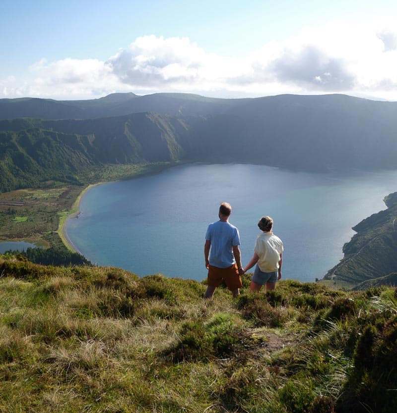 Global travel, local experts | TravelLocal